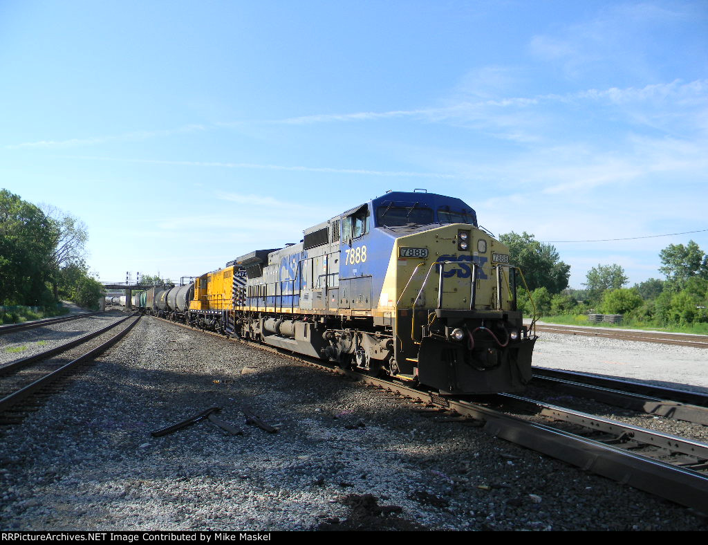 CSX 7888